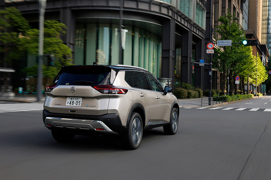「新型日産エクストレイル e-4ORCE」。e-4ORCE×e-POWERがもたらす最上級の走りと質感は2022年度SUVの大本命か？